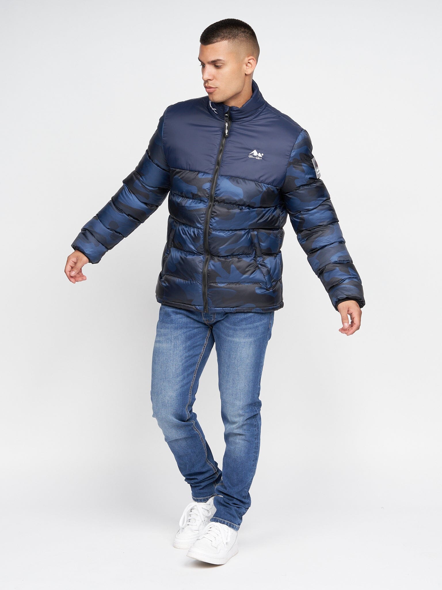 Carlito Oversized Puffa Navy Camo · Brand Corner